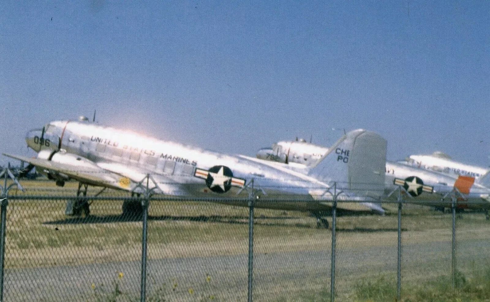 Military Douglas Us Air Force C 47 Skytrain Airport Retro 300 PCS Jigs ...